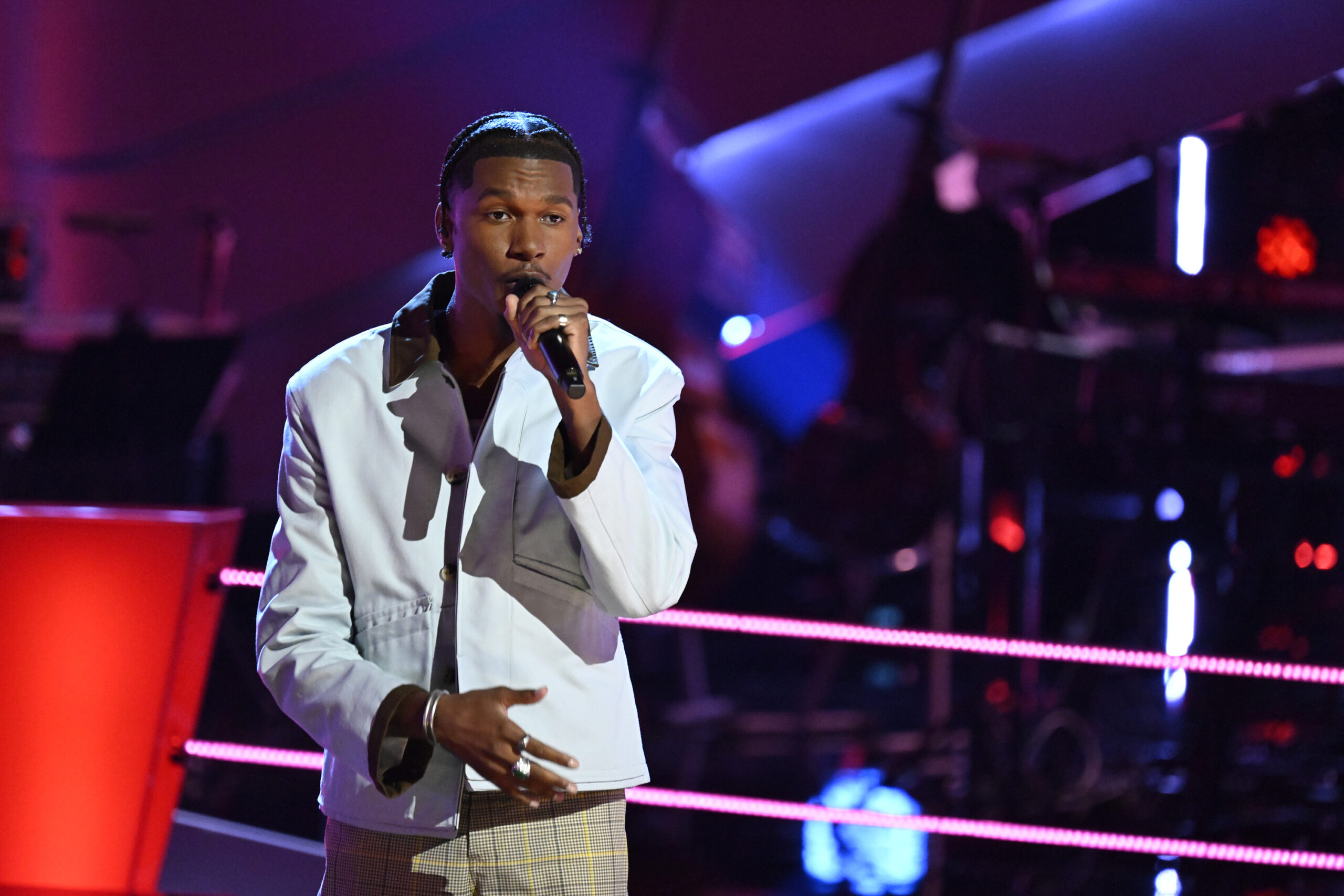 Mike Steele of The Voice Talks Singing Career, Fatherhood, and More ...